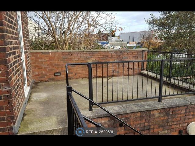 Cadishead, Manchester M44, 1 bed flat to rent, £875 pcm | PrimeLocation