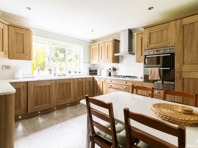 Cadnam Close, Harborne, Birmingham, B17