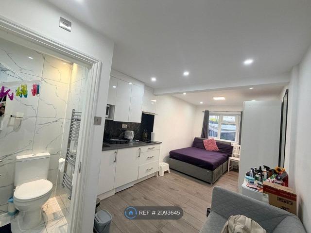 Cadogan Close, Harrow HA2, Room to rent, £1,150 pcm | PrimeLocation
