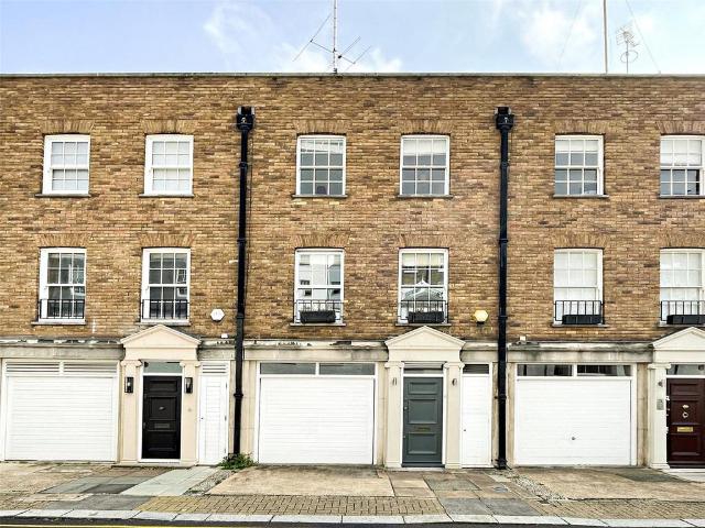 Cadogan Lane, Knightsbridge, SW1X 4 bed terraced house to rent £8,493 pcm £1,960 pw
