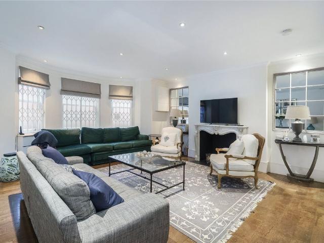 Cadogan Square, Knightsbridge SW1X, 3 bed terraced house to rent, £7,300 pcm | PrimeLocation