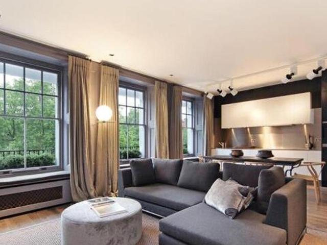 Cadogan Square, London, 2 Bedroom Flat