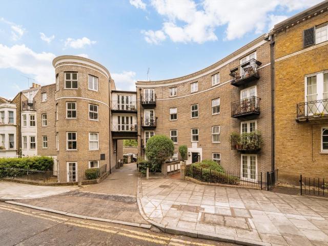 Cadogan Terrace, Victoria Park E9, 1 bed flat to rent, £2,250 pcm | PrimeLocation
