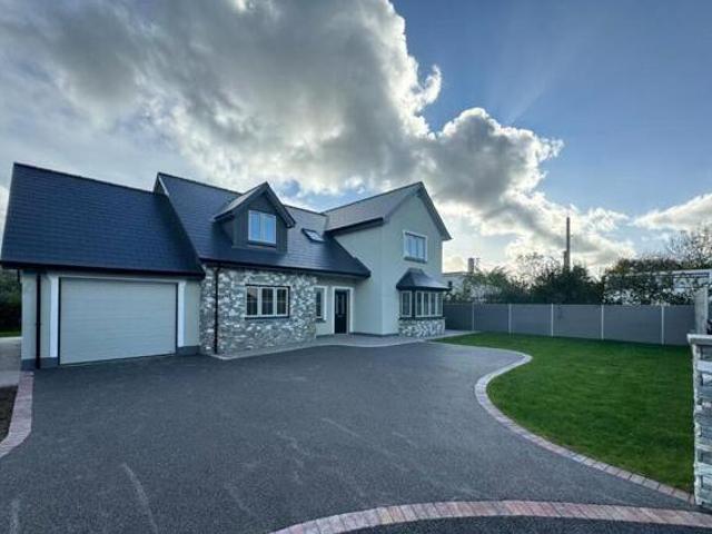 Cae Crug, Penrhiwllan, 4 Bedroom Detached