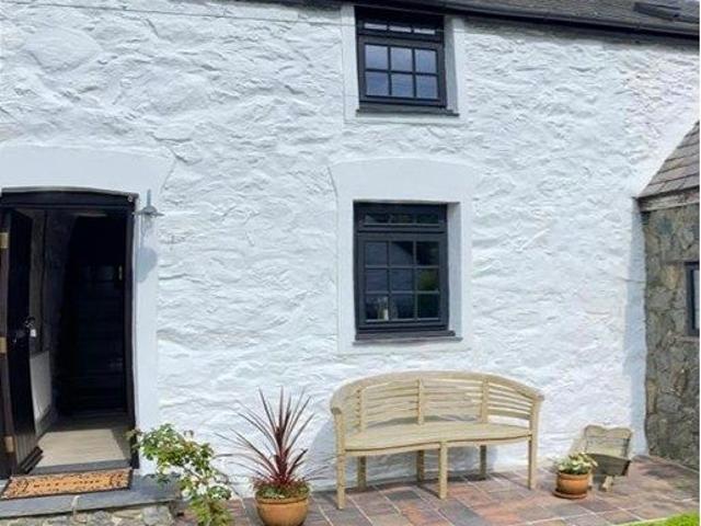 Cae Mawr, Gaerwen LL60, 2 bed terraced house to rent, £800 pcm | PrimeLocation