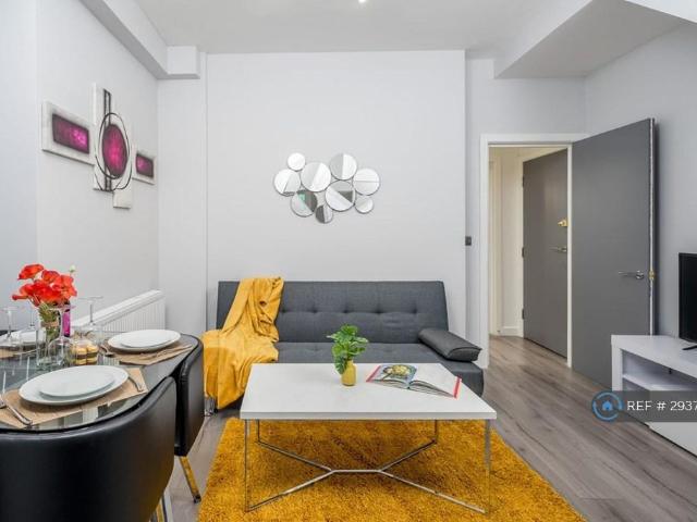 Caedmon Road, London, N7 2 bed flat to rent £2,450 pcm £565 pw
