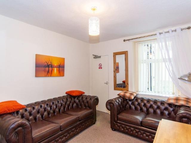 Caellepa, Bangor, Gwynedd, LL57
