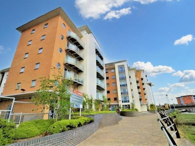 Caelum Drive, Colchester CO2, 2 bed flat to rent, £1,250 pcm | PrimeLocation