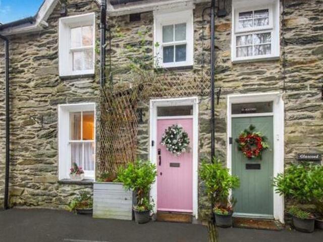 Caernarfon Road, Beddgelert, 2 Bedroom House