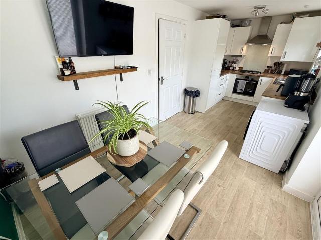 Caesar Drive, Nuneaton, CV11
