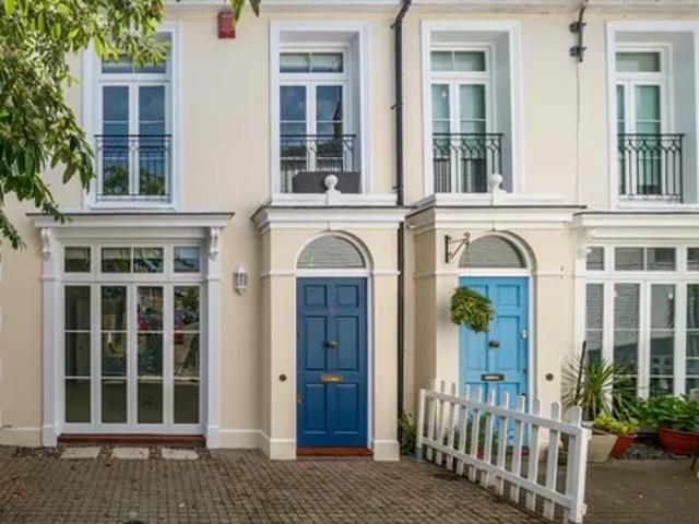 Cafe Masala, 113 Kew Road, London, TW9 2PN, United Kingdom | 2 bed house for rent #140398241 | Rentberry
