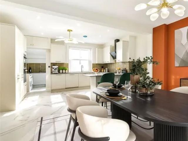 Café Mignon, 41a Warwick Way, London, SW1V 1QS, United Kingdom | 5 bed house for rent #165467458 | Rentberry