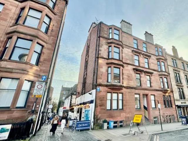 Cafe Andaluz, 2 Cresswell Lane, Glasgow, G12 8AA, United Kingdom | 3 bed apartment for rent #168128885 | Rentberry