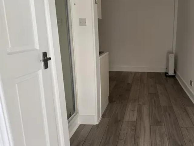Cafe Royale, 17 Tudor Drive, London, SM4 4PD, United Kingdom | 1 bed apartment for rent #167622648 | Rentberry