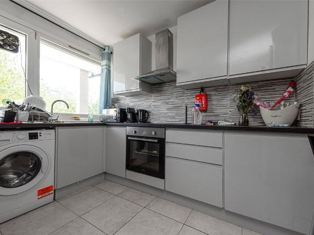 Caithness House, Bemerton Road, London N1, 4 bed maisonette to rent, £4,250 pcm | PrimeLocation