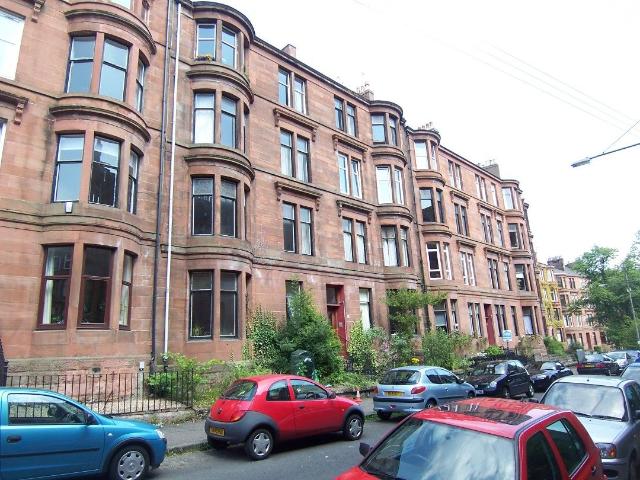 Caird Drive, Partick, Glasgow G11, 2 bed flat to rent, £1,100 pcm | PrimeLocation