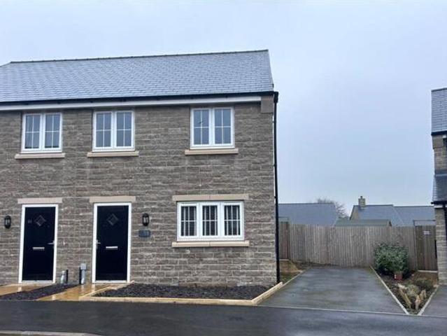 Cairn Drive, Buxton, 3 Bedroom House