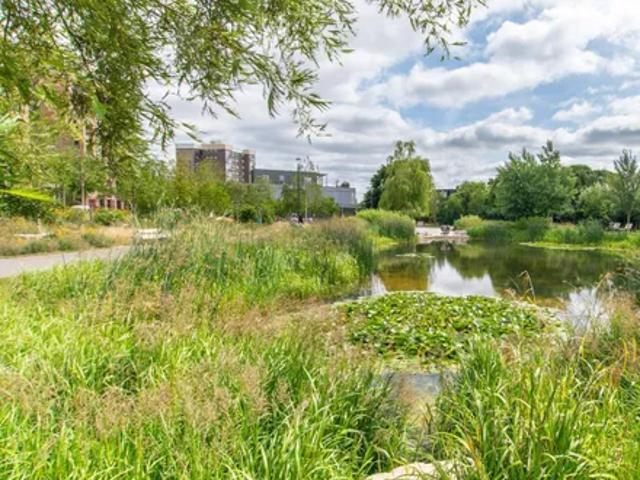 Cairnfield Avenue, London, NW2 7SA, United Kingdom | 2 bed apartment for rent #166637563 | Rentberry
