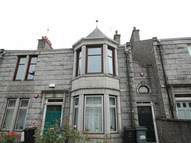 Cairnfield Place, City Centre, 5 Bedroom Flat