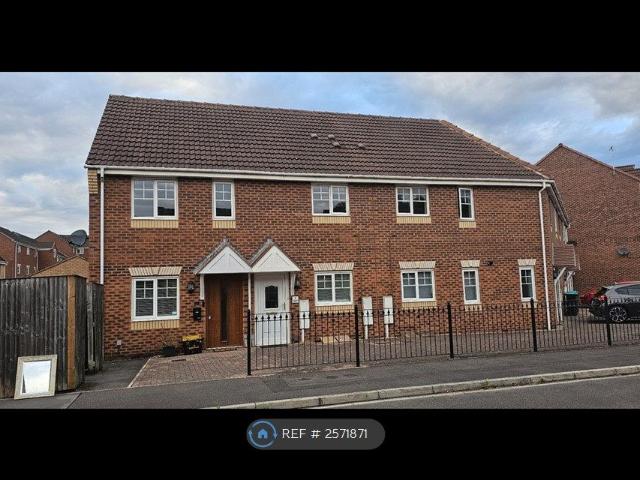 Cairngorm Drive, Mansfield NG18, 2 bed maisonette to rent, £825 pcm | PrimeLocation