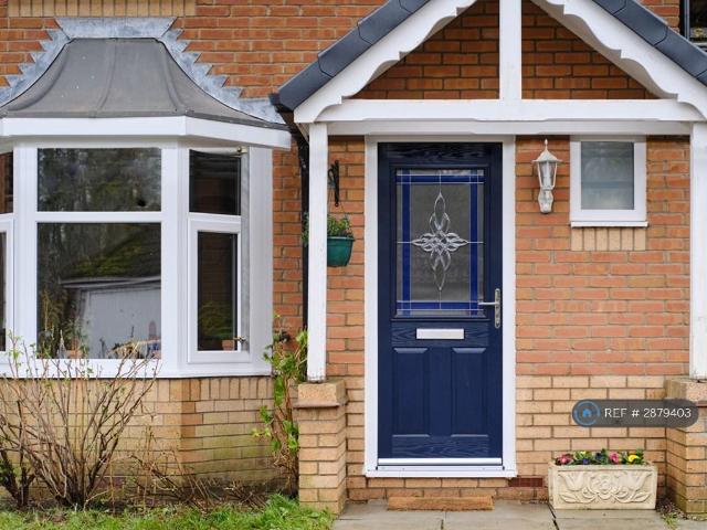 Caistor Close, Manchester, M16 3 bed detached house to rent £1,950 pcm £450 pw