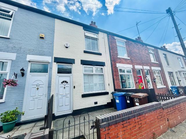 Caistor Street, Portwood, Stockport SK1, 2 bed terraced house to rent, £1,050 pcm | PrimeLocation