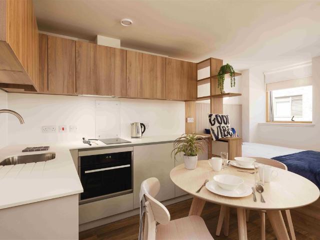 Calton Road, Edinburgh EH8, Studio to rent, £1,668 pcm | PrimeLocation