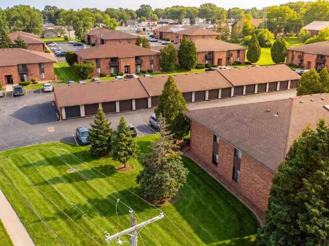 Calumet Place 2 Bedroom Apartment for Rent at 205 W Calumet St, Appleton, WI 54915