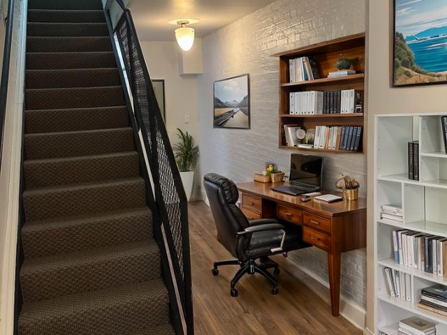Calvert Property 1 Bedroom Apartment for Rent at 1039 N Calvert St, Baltimore, MD 21202 Mid Town Belvedere