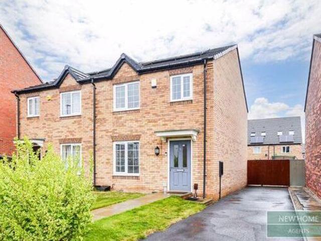 Calver Way, Waverley, 3 Bedroom Semi detached