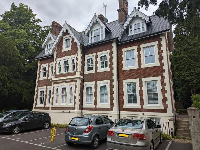 Calverley Park Gardens, Tunbridge Wells TN1, 2 bed property to rent, £1,550 pcm | PrimeLocation