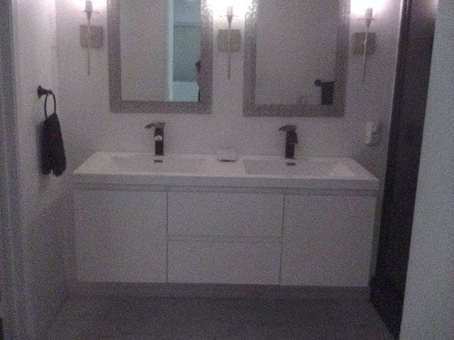 Calabasas master bedroom and bath