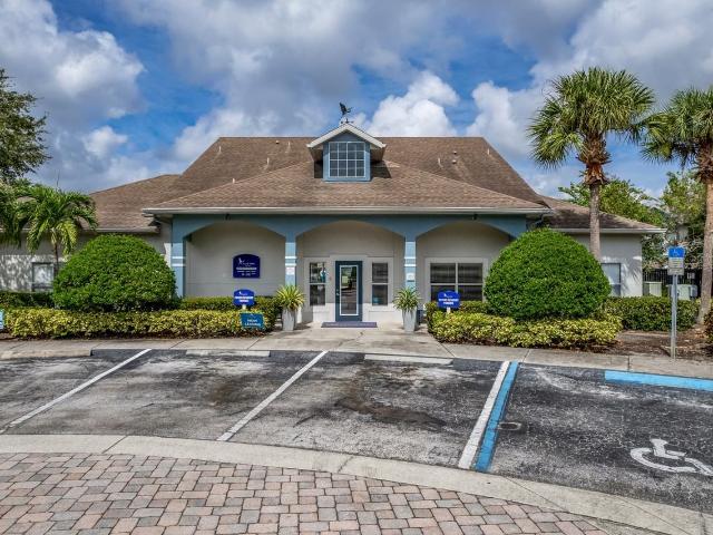 Calais Park Apartments 2 Bedroom Apartment for Rent at 5800 Calais Ln, St Petersburg, FL 33714