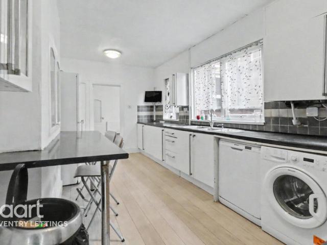 Caldecote Road, COVENTRY 3 bed terraced house to rent £1,175 pcm £271 pw