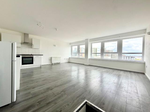 Calderwood Street, Woolwich SE18, 2 bed flat to rent, £2,100 pcm | PrimeLocation