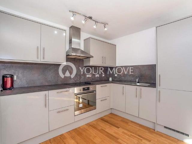 Calderwood Street, London SE18 1 bed flat to rent £1,575 pcm £363 pw