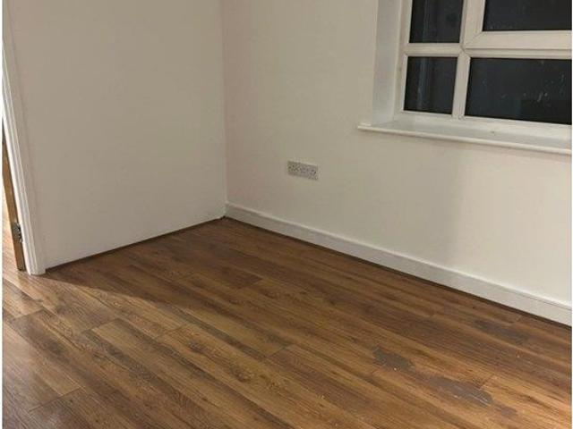 Calder Court, Romford RM1, 2 bed flat to rent, £1,600 pcm | PrimeLocation