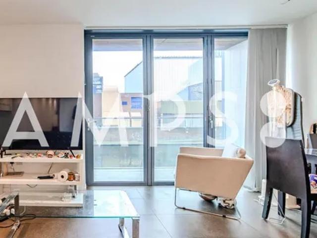 Calder Contemporary, 261A City Road, Angel, London, EC1V 1AH, United Kingdom | 1 bed house for rent #167522676 | Rentberry