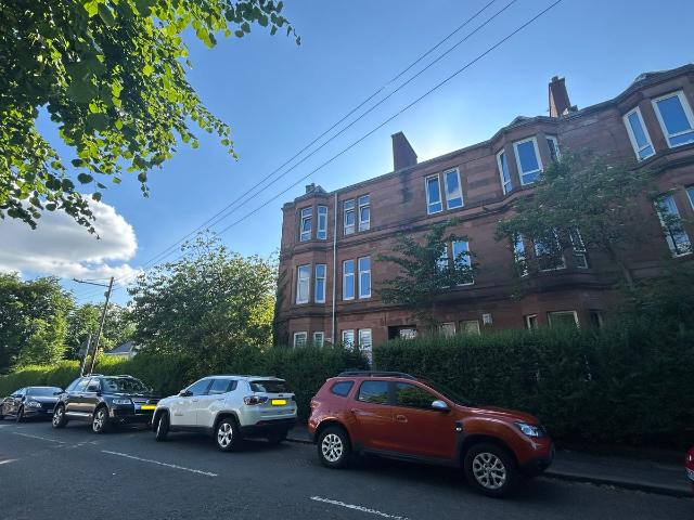 Caldercuilt Road, Glasgow G20, 2 bed flat to rent, £900 pcm | PrimeLocation