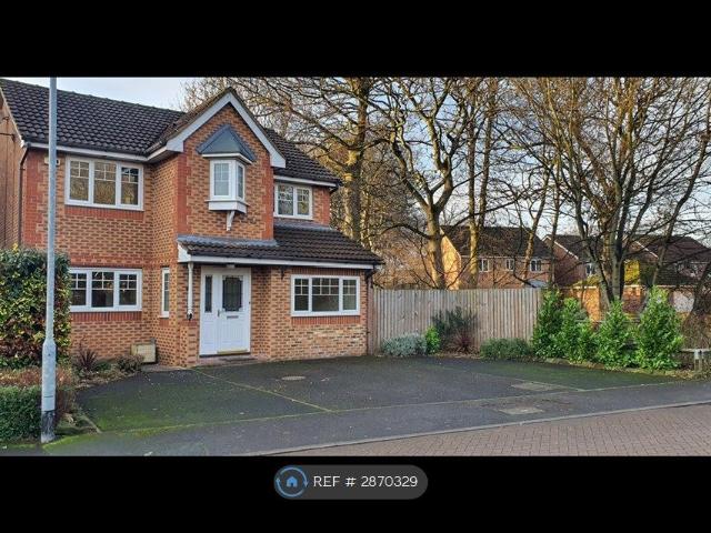 Caldermill Way, Dewsbury WF12, 4 bed detached house to rent, £1,300 pcm | PrimeLocation