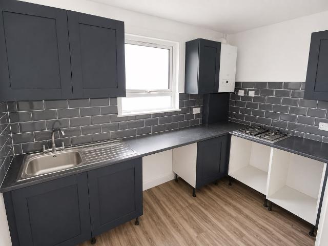 Calderon Road, Leytonstone E11, 2 bed flat to rent, £1,900 pcm | PrimeLocation