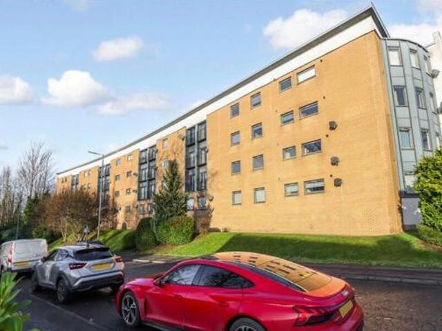 Calderpark Terrace, Uddingston, 2 Bedroom Flat