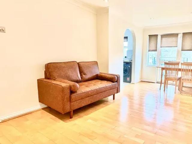 Caldew Court, Bunn's Lane, London, NW7 2BQ, United Kingdom | 2 bed apartment for rent #166278324 | Rentberry