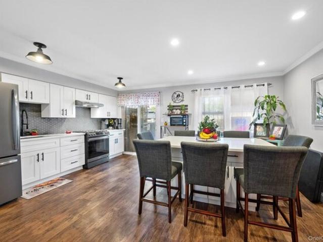 Caldwell Ave, Maspeth, Home For Sale