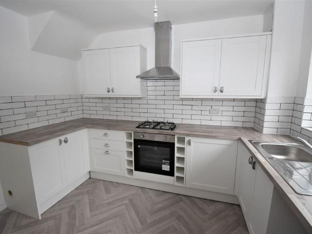 Caldwell Avenue, Tyldesley, M29