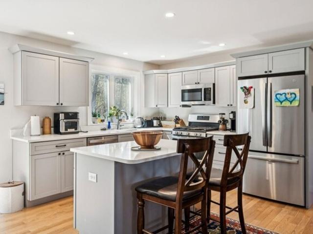 Caldwell Ln, Sunapee, Home For Sale