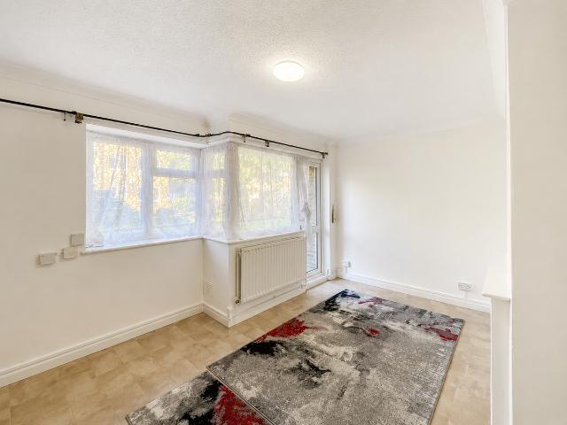 Caldwell Street, Camberwell, London SW9, 2 bed flat to rent, £2,200 pcm | PrimeLocation