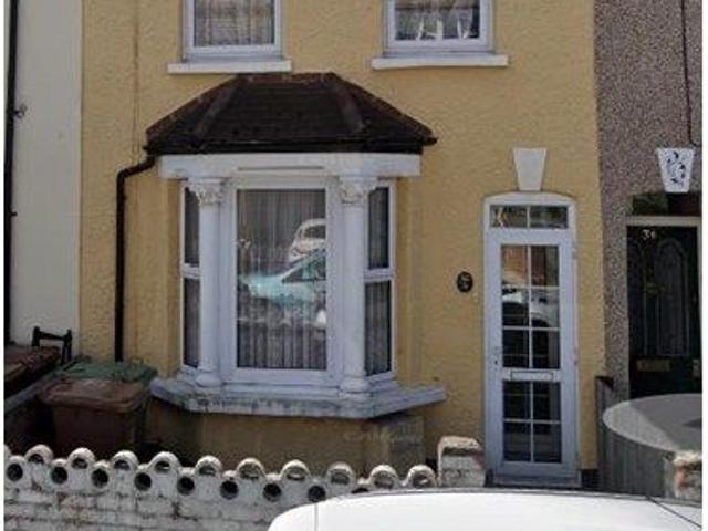 Caldy Road, Belvedere DA17, Room to rent, £700 pcm | PrimeLocation