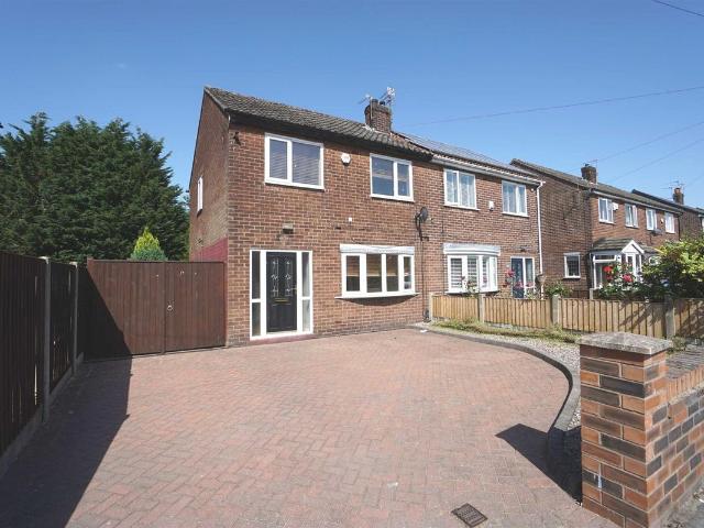 Cale Lane, Aspull, Wigan WN2, 3 bed semi detached house to rent, £1,050 pcm | PrimeLocation