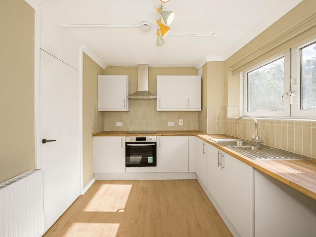 Caledon Road, London E6, 3 bed flat to rent, £1,750 pcm | PrimeLocation
